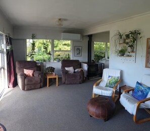 Dormitório Partilhado, 1 quarto, terraço, vista para o jardim | Sala