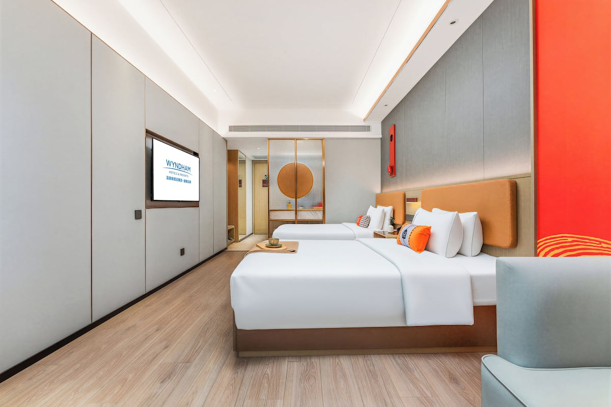 Quarto Twin Superior | Roupa de alta qualidade, camas de colchão viscoelástico