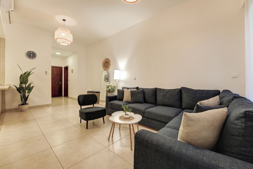 Cozy 1-bedroom Apartment In Fabulous Aqaba With 5 Pools And Gym Access - Áqaba