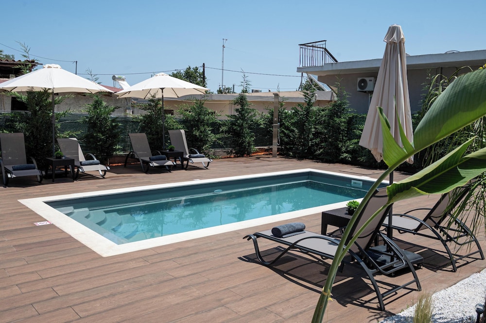 Lumina Apartment With Shared Pool - Chania