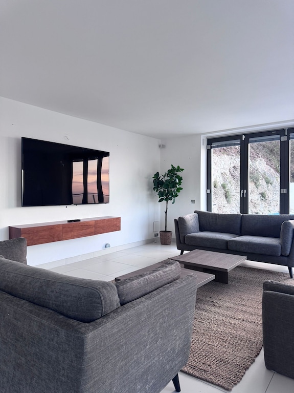 Luxury Villa With Pool And Amazing Reviera Views - 빌르프헝슈-슈흐-메흐