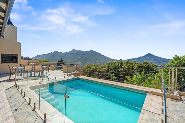 Houtbay Hilltop Villa - Cape Town