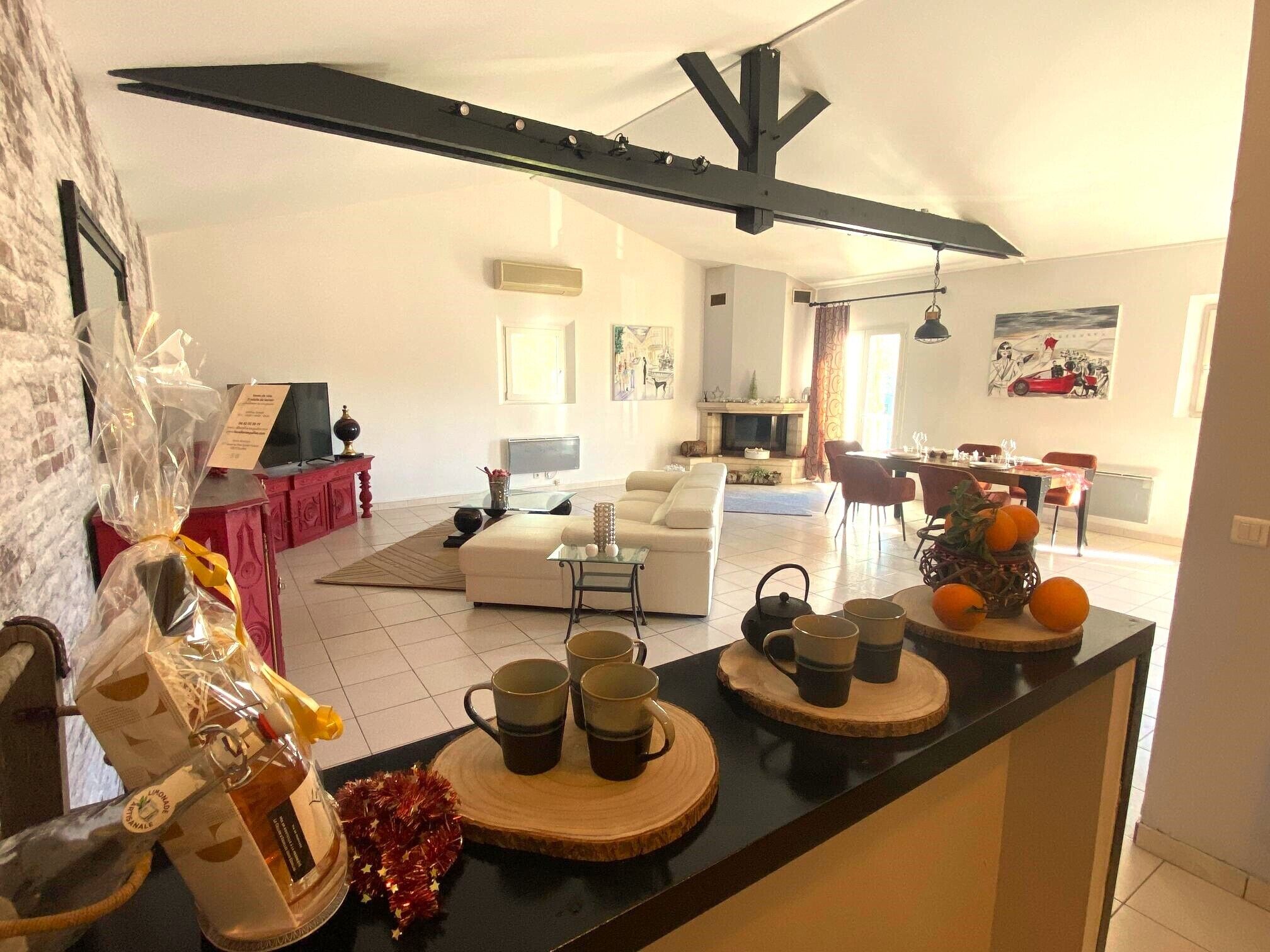 Proche Aix En Provence Appartement Loft Lumineux Belles Prestations - Éguilles