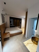 Villa Familiar, 2 quartos, piscina privativa, vista para o mar | Cofre no quarto, secretária, ferro/tábua de engomar, Wi-fi grátis 