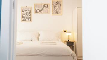 Edredões de penas, minibar grátis, cofre no quarto