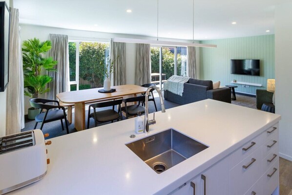 Games Room Escape, Pool Table, Ping Pong & Air Con Reviews, Deals ...