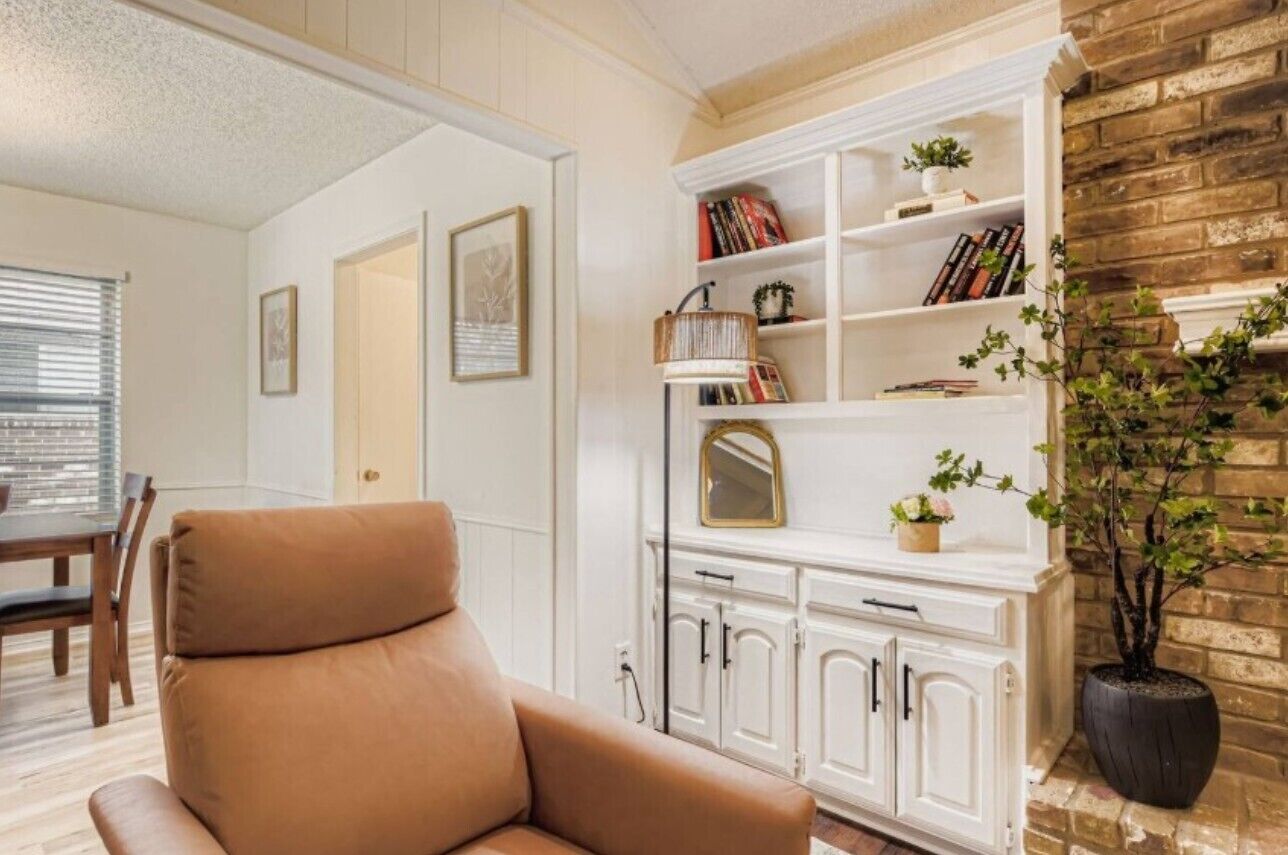 Spacious 4-bedroom Home In Windsong, Richardson  Pet-friendly & Cozy - Richardson, TX