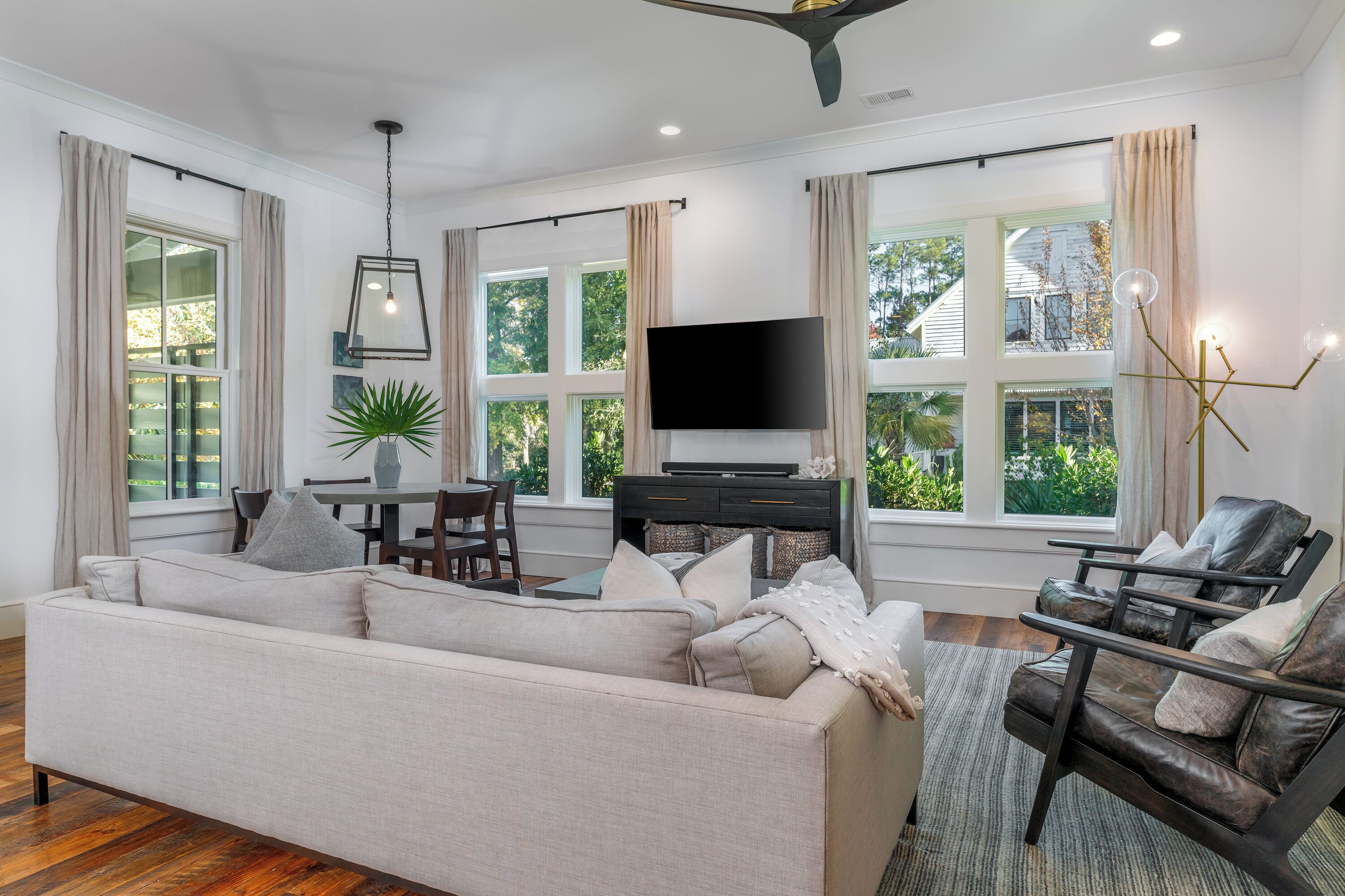 Cozy Fireplace On The Porch + Bunk Room, Close To Moreland Treehouse - 布拉夫頓