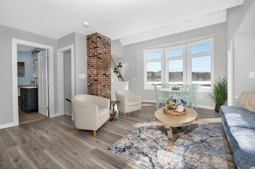 Exceptional 4br Waterfront Home With Stunning Views, Waterfront Deck & Big Dock! - Coventry, RI