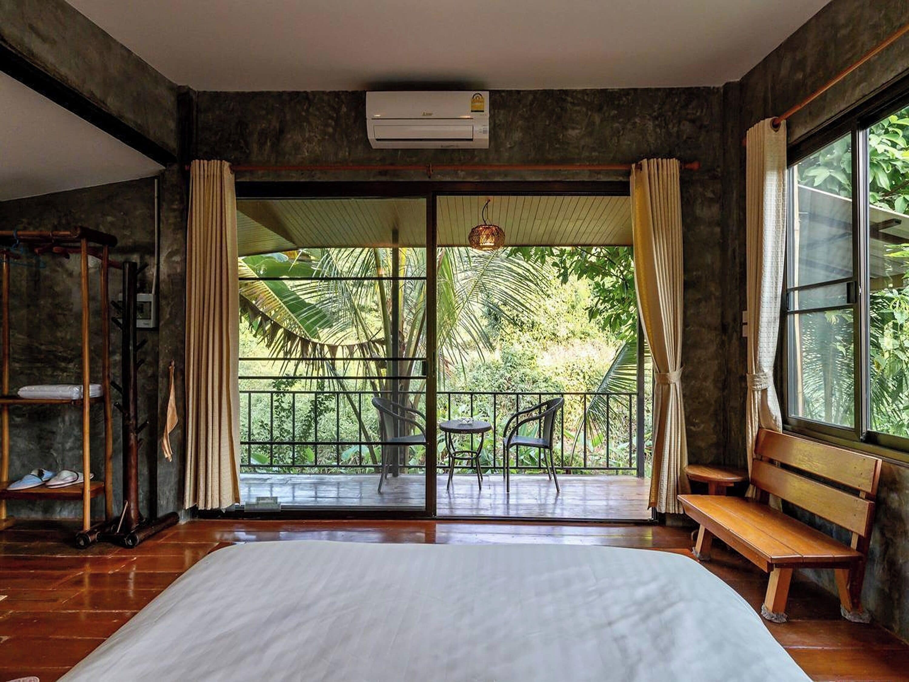 Quarto casal standard, vista para a montanha | Wi-Fi de cortesia, roupa de cama