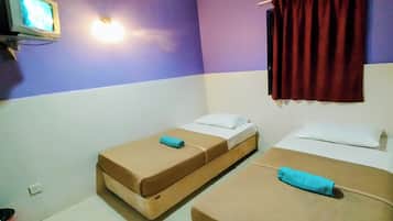 Quarto Duplo | Wi-fi grátis, roupa de cama fornecida