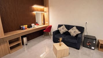 Quarto casal júnior | Área de estar