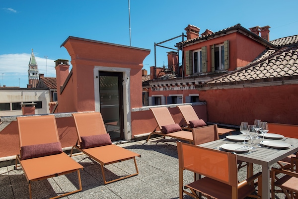 Apartamento panorâmico, 2 quartos, terraço | Terraço/pátio