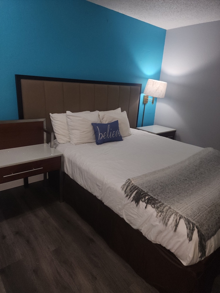 Naval Suites By Fairbridge - Bremerton, WA