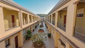 Apartamento, 1 quarto, terraço | Terrenos do alojamento