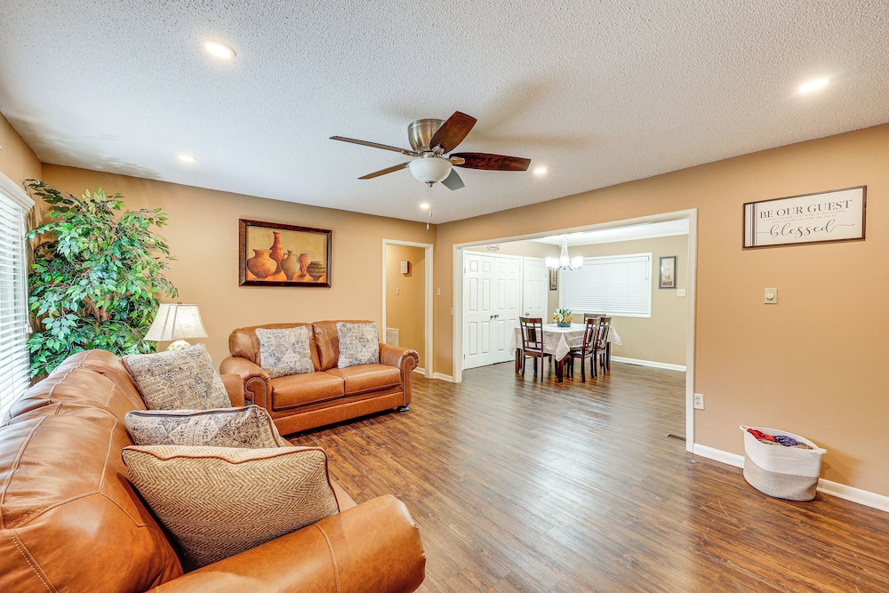 4 Mi To Little Rock River Market! Family Getaway - Little Rock, AR