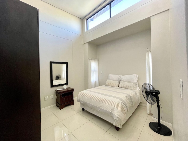 Urban 2 Bedroom Apartment In Adorable Umhlanga With Ac Comfort - ウムランガ