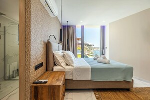 Villa de Luxo, 2 quartos, piscina privativa, vista para o oceano | Cortinas/cortinados opacos, ferro/tábua de engomar, Wi-fi grátis 