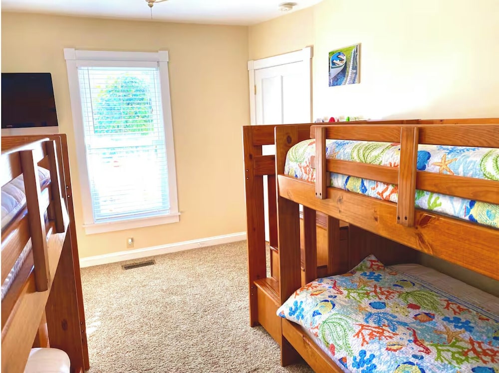 Walk to Beach & Town! Cozy Cape Charles Retreat with Private Backyard ...