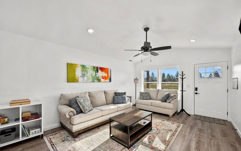 Large Cottage Near Downtown, Beach & Skiing #172 - Lake Pend Oreille, ID