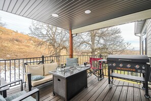 Sturgis Motorcycle Rally Rental - 5 bedroom with garage Reviews, Deals ...