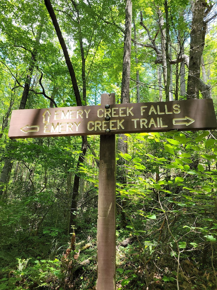 Rustic cabin in Epworth with wood burning stove - Epworth | FeWo-direkt