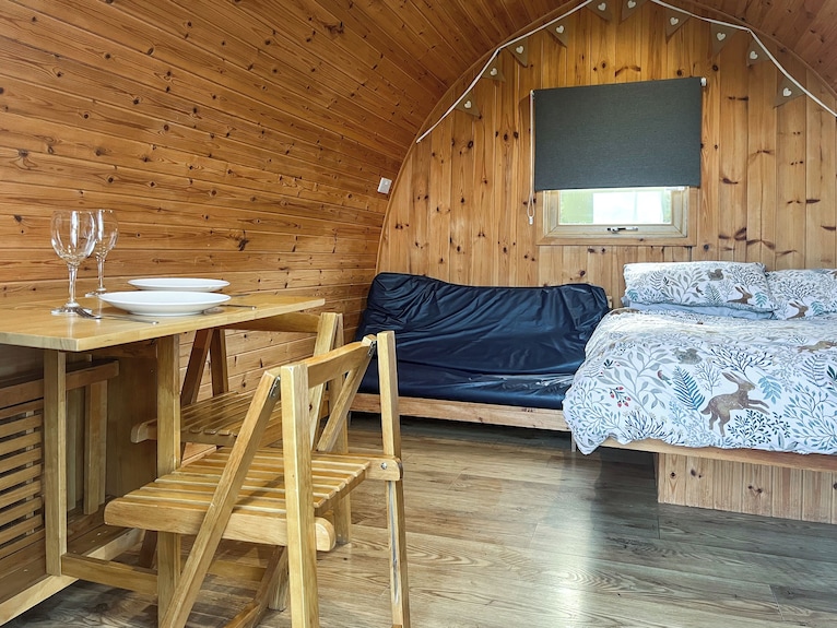 1 Bedroom Accommodation In Dalton-in-furness - Barrow-in-Furness