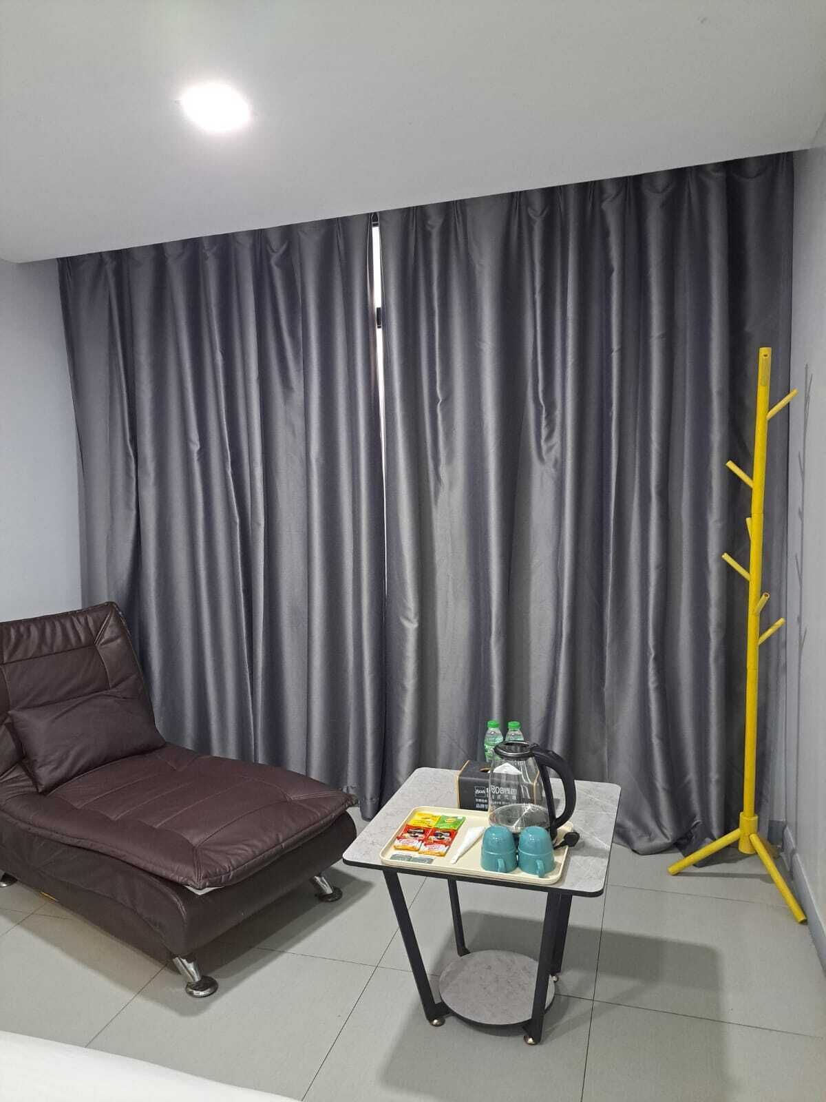 Quarto Individual Deluxe | Secretária, secretária adequada para computadores portáteis 