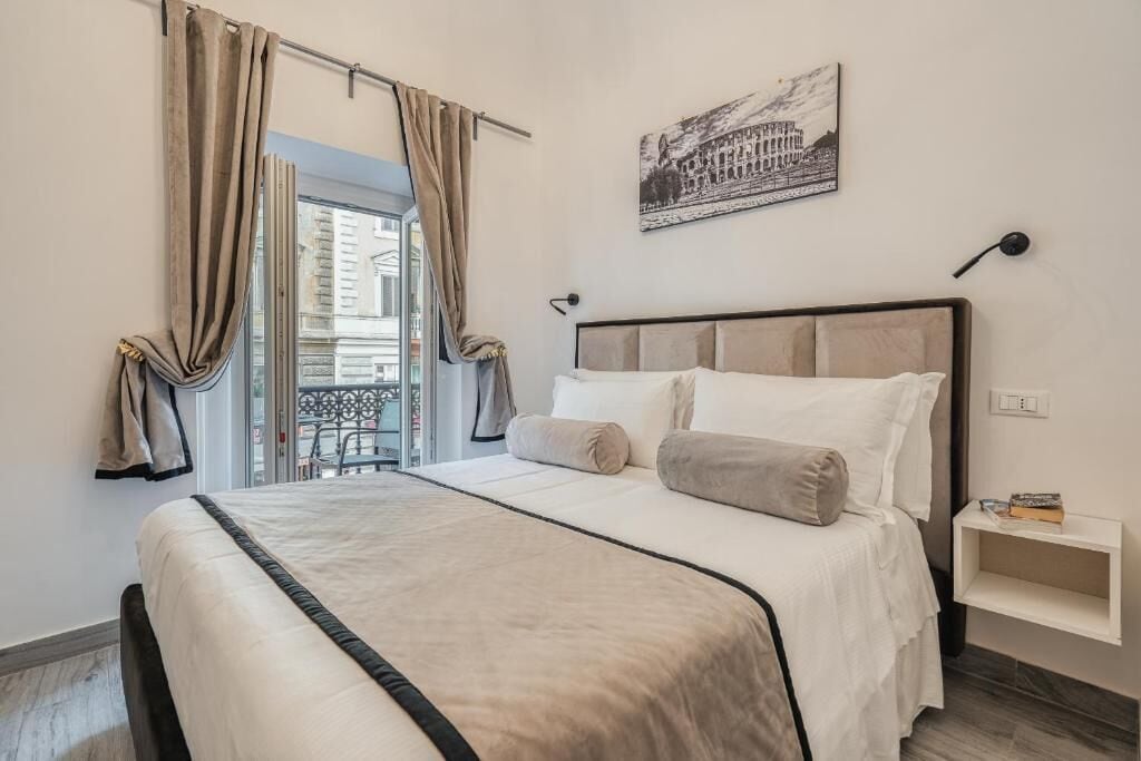 Quarto casal luxo | Cofres nos quartos, quartos à prova de som