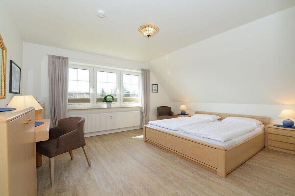 Object 38 || Nieblum Reviews, Deals & Photos 2026 - Stayz