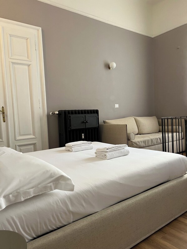 都灵中央卡沃尔 - 杜林