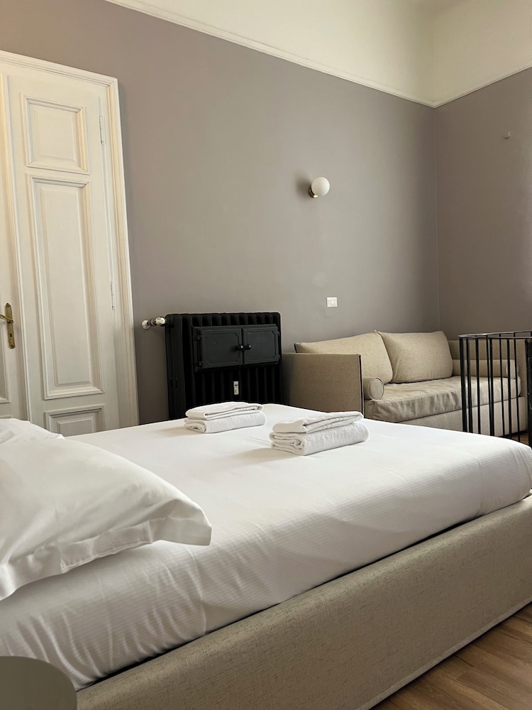 Turin Central Cavour - Turin