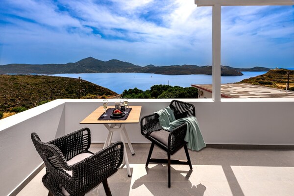 Stema Suite 2 - Milos