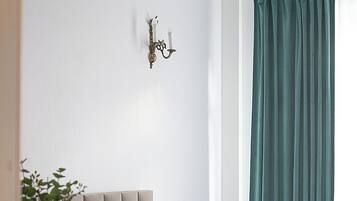 Apartamento, varanda | Ferro/tábua de engomar, Wi-fi grátis