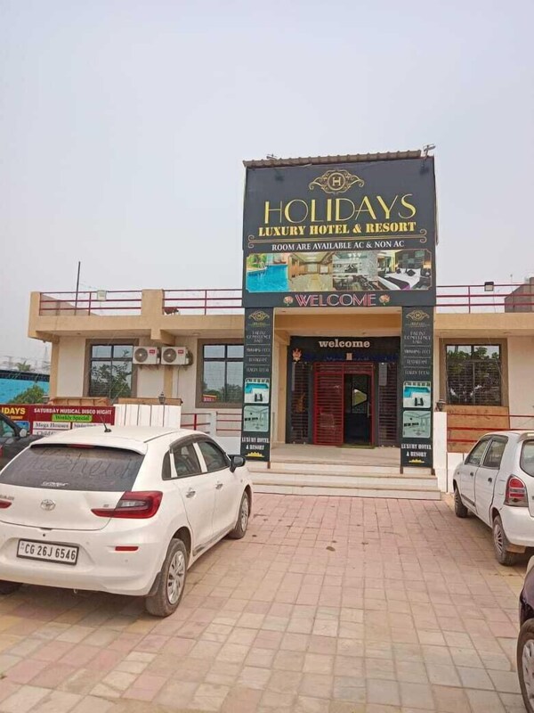 Holidays Luxury Hotel & Resort - Dabra