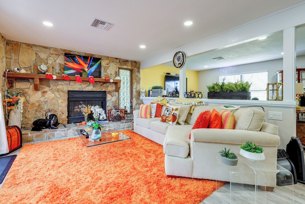 10 Mi To Public Beaches: Port St Lucie Getaway - Stuart, FL