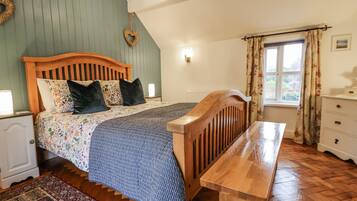 Casa de Campo | 2 quartos, com decoração personalizada, com mobília individualizada