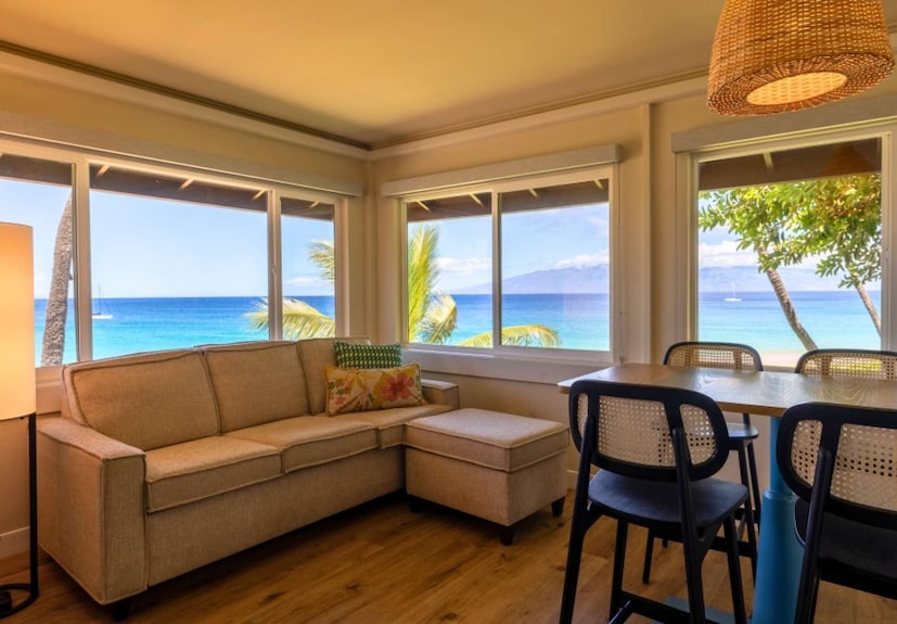 Spacious Suite With Ocean Views + Pools & Dining - Maui