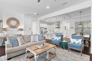 Catch of the Day – Coastal 30A Stay w/ Golf Cart, Bikes & Resort Pools ...