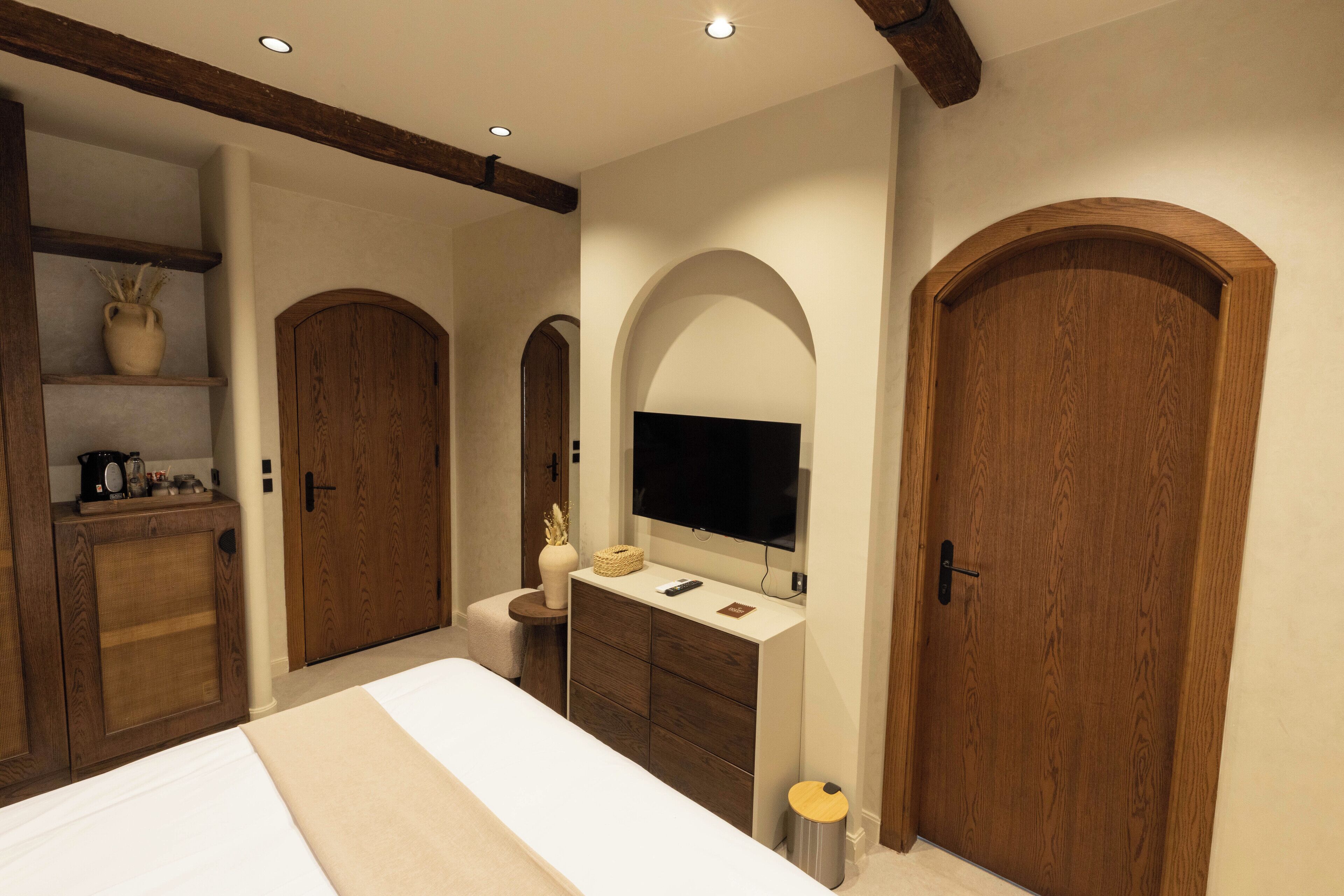 Wi-Fi de cortesia, roupa de cama