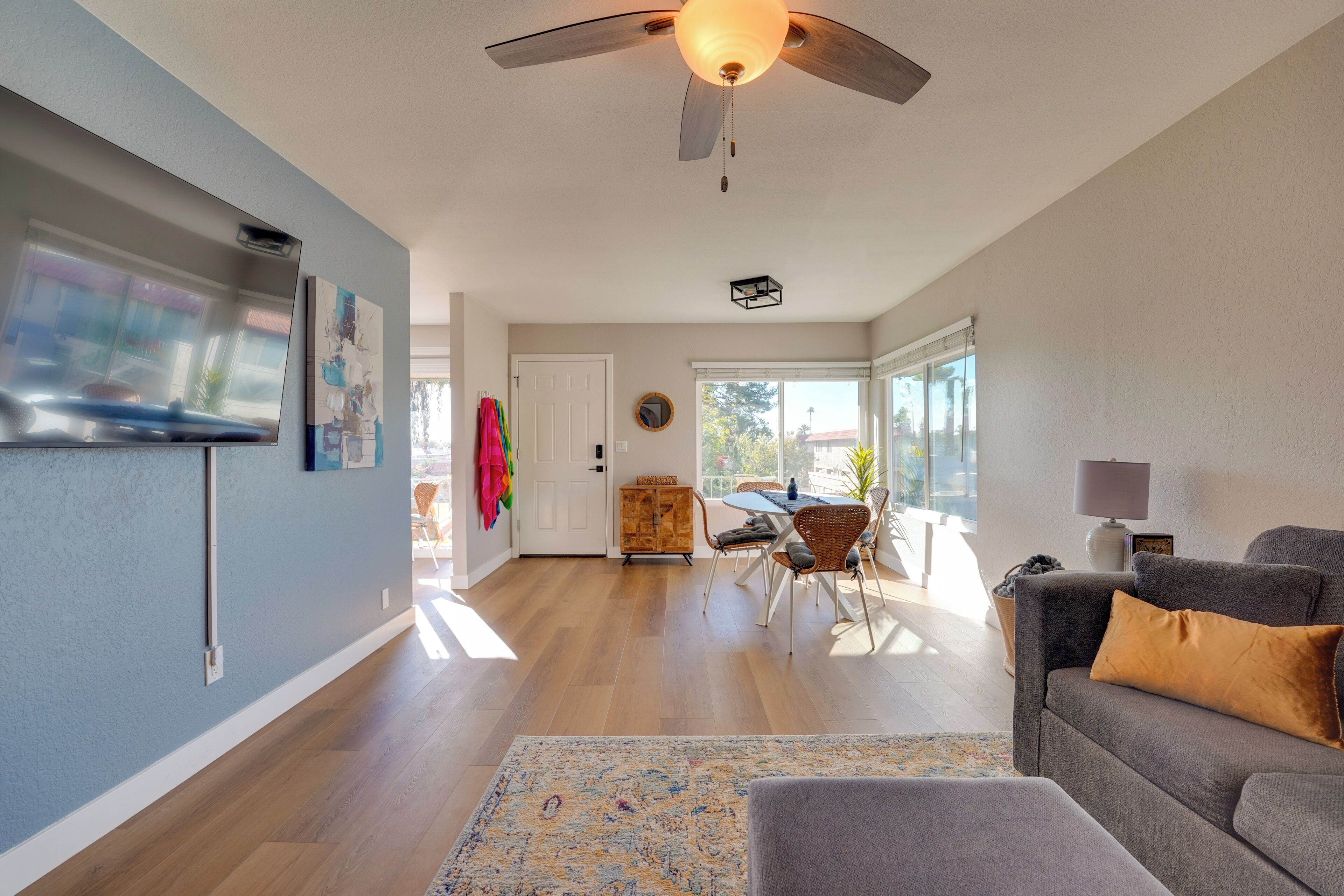 8 Mi To Airport: Tempe Condo W/ Pool Access - Tempe, AZ