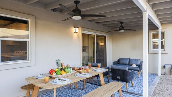 Fire Pit & Covered Patio Near Old Town Scottsdale Arcadia Haven By Avantstay - Phoenix, AZ