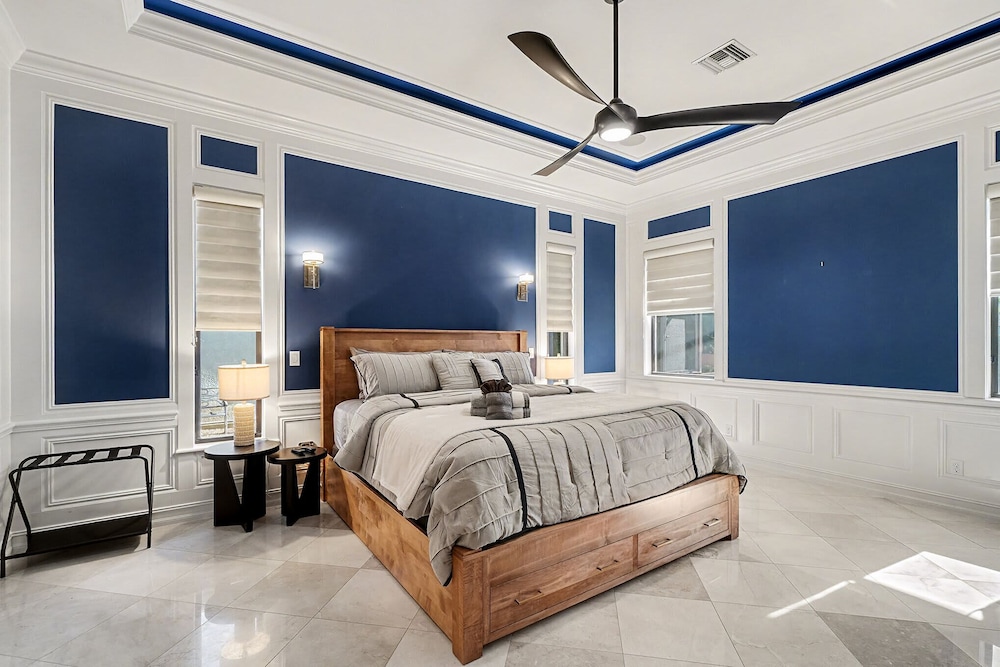 Pickleball Paradise Poolside Escape - Cape Coral | Vrbo