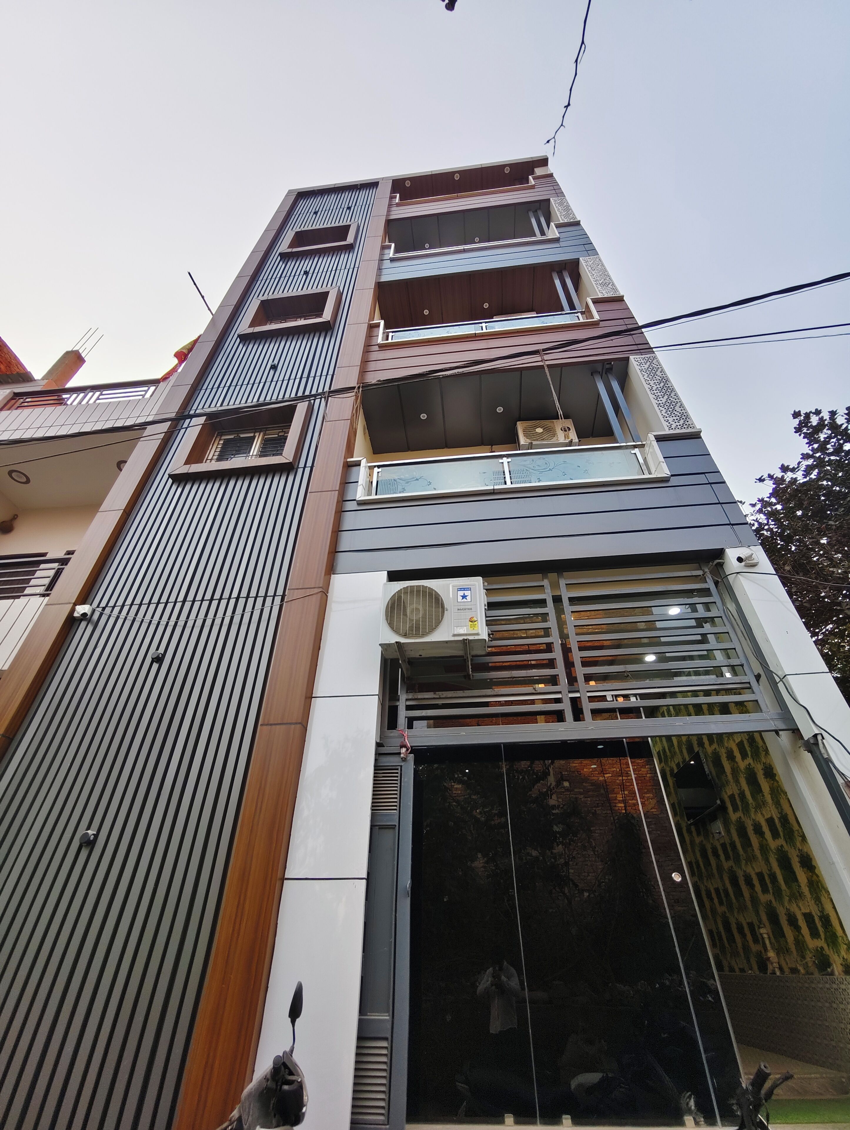 Fachada da propriedade