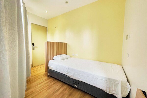 Almond Suites Cebu Powered By Cocotel - Cebu