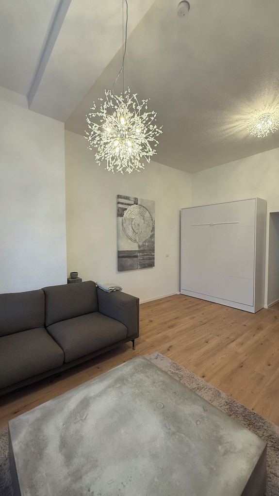 Modern Design Apartment In Duisburg-rheinhausen - Duisburg