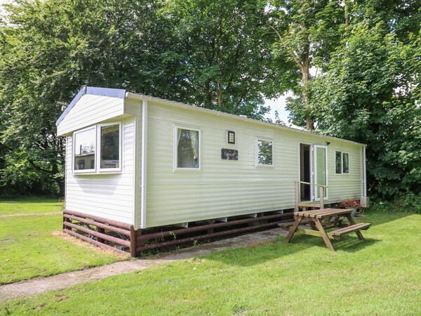 Caravan 6 At Blackmoor Farm Near Tenby - Pembrokeshire