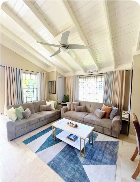 Island Living 2bedroom Bungalow In Montego Bay With Ac, Hot Water & Wifi - Montego Bay