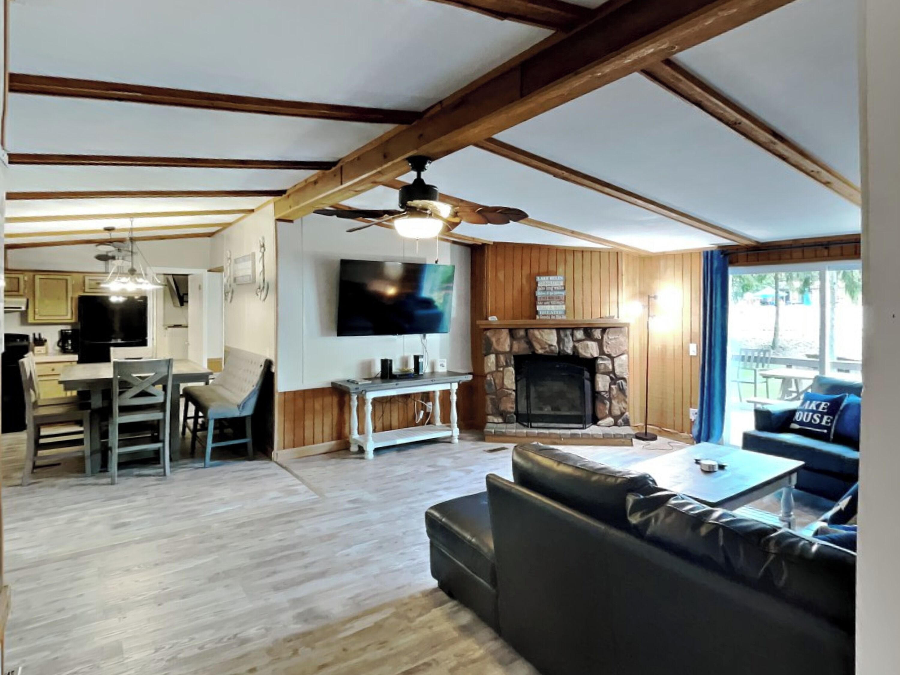 Just Remodeledsteps From Pool! | 10 Ppl | Ic65 - Put-in-Bay, OH