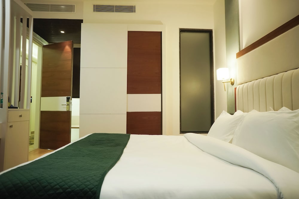 Hotel Pacific Primee - Panchkula